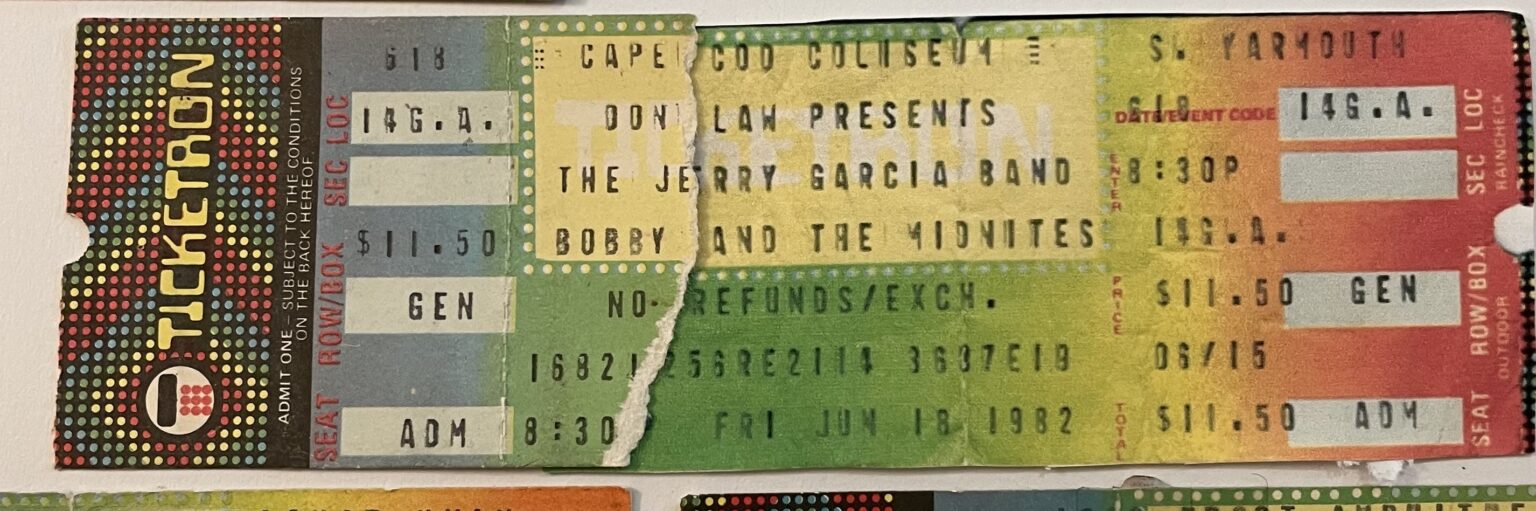 1982-06-18 Cape Cod Coliseum, South Yarmouth MA - Jerry Garcia